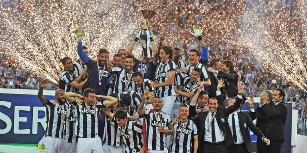 Football in Italy: a journey through the history of the most famous ...