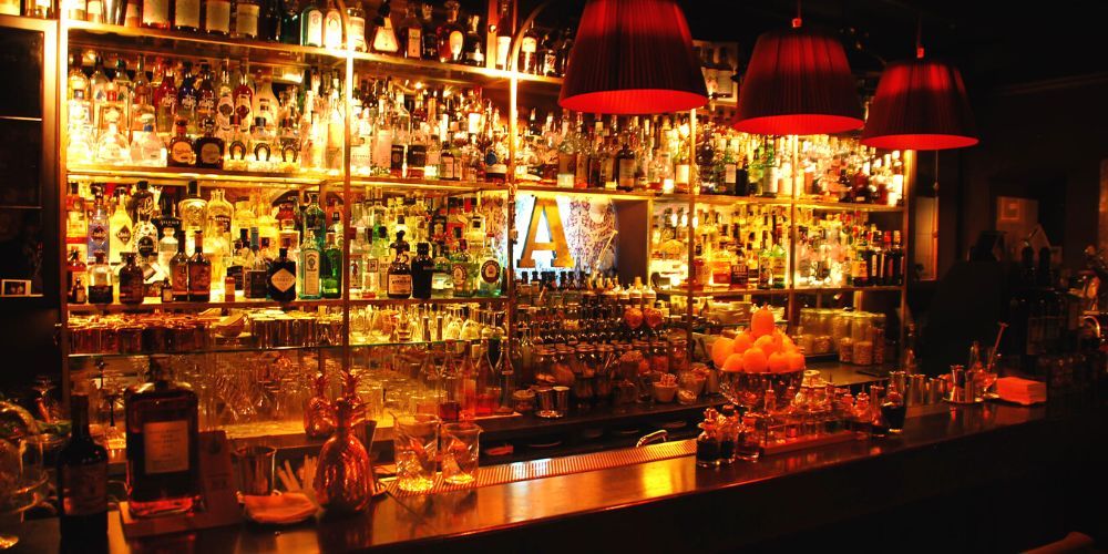 Top 10 best cocktail bar in Naples not to be missed in 2024 | Visititaly.eu
