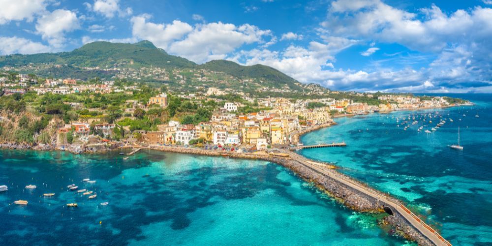 Ischia: discover the definitive guide to Campania‘s green island ...